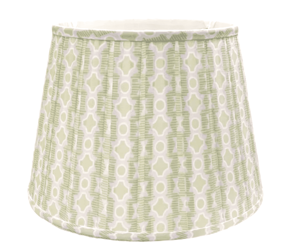 15 Beautiful Pleated Lampshades for the Grandmillennial Decorator ...